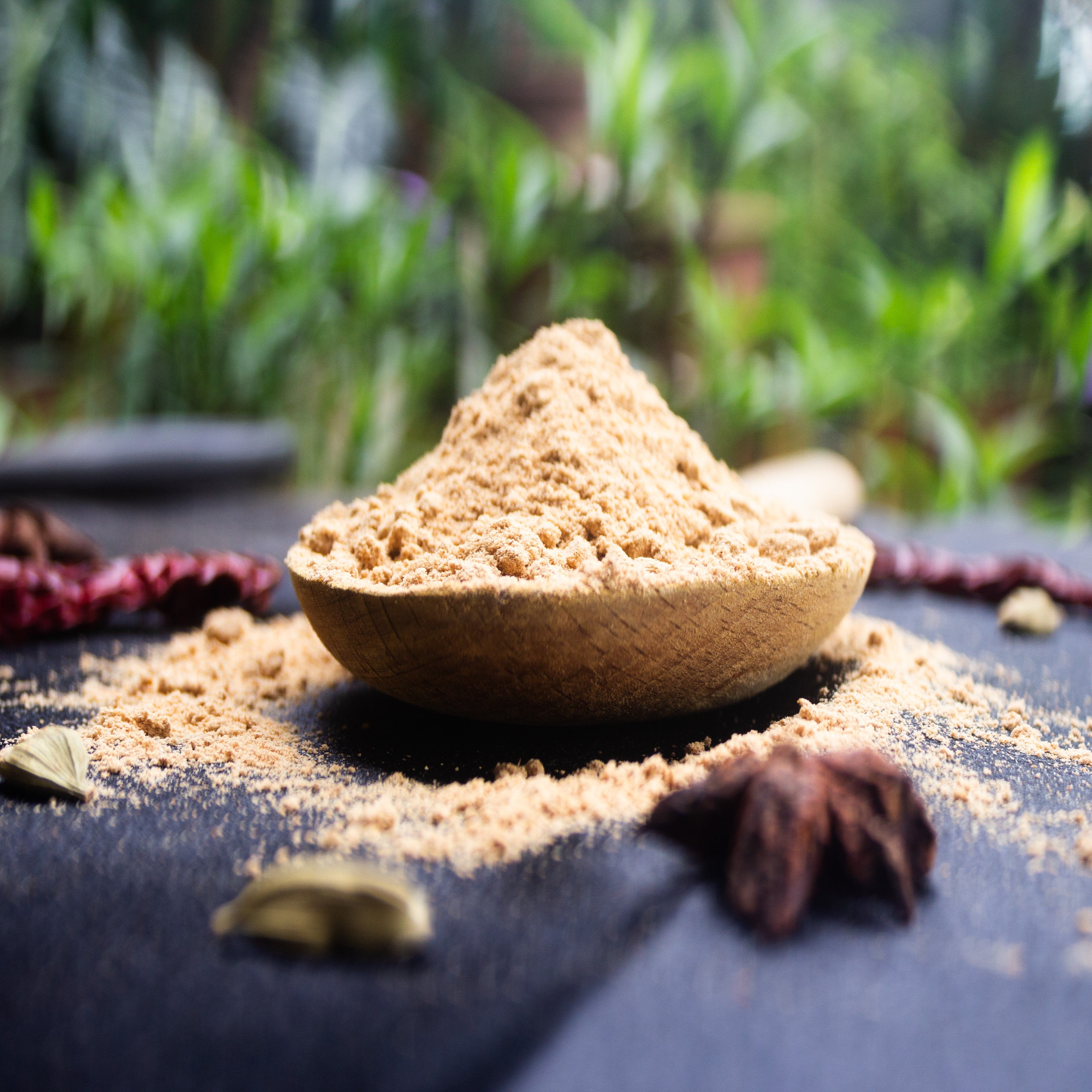 Premium Pure Ginger Powder 100g | Gomez Spice